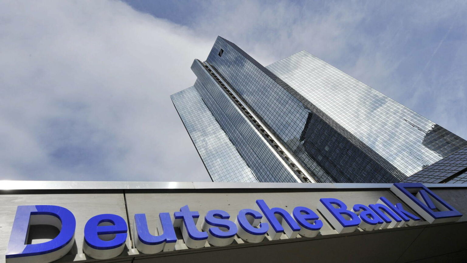 Deutsche Bank: Beneficio, en récord desde la burbuja inmobiliaria