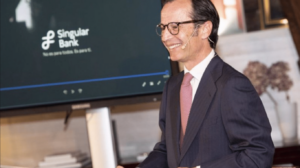 Singular Bank ficha 6 banqueros privados reforzar presencia