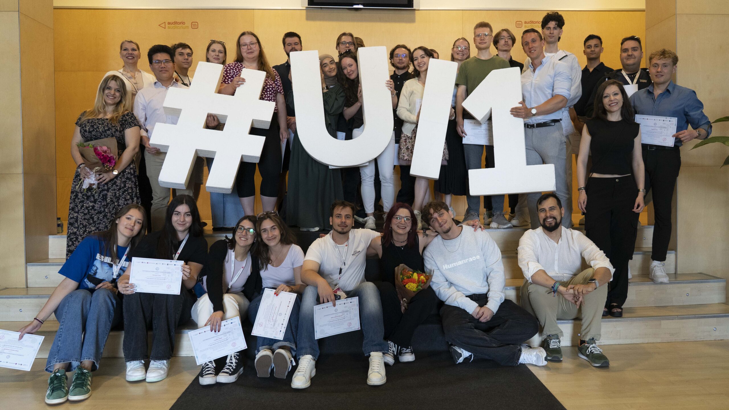 Estudiantes de cinco países participan en la Universidad Isabel I en el ...