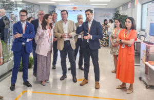 La planta GSK en Aranda de Duero produce 170 millones de unidades de ...