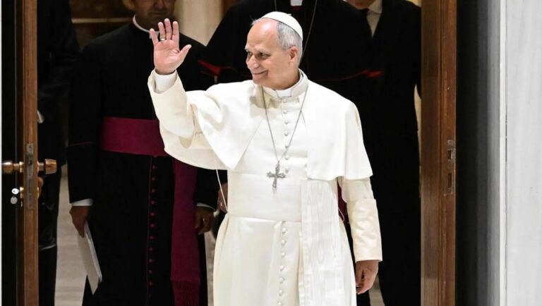 Telefónica, Vodafone y MasOrange refuerzan sus redes ante Papal